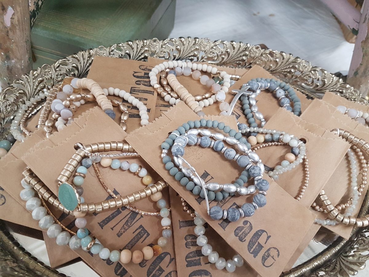 Vendor: Robyn Rose Designs – THE COLUMBUS WAREHOUSE